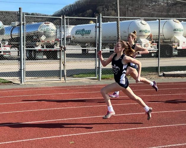 Warren track teams split with visiting Oilers | News, Sports, Jobs ...
